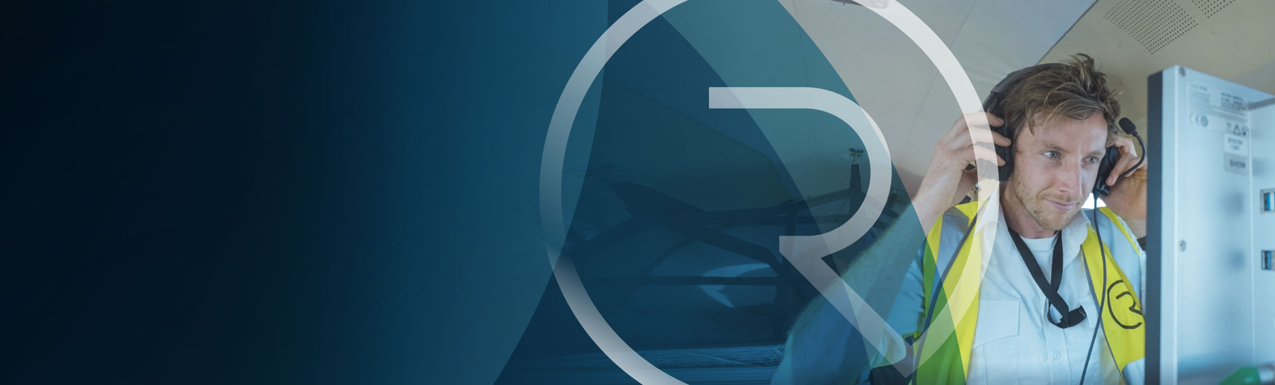 R-evolution | Powered by Hexagon